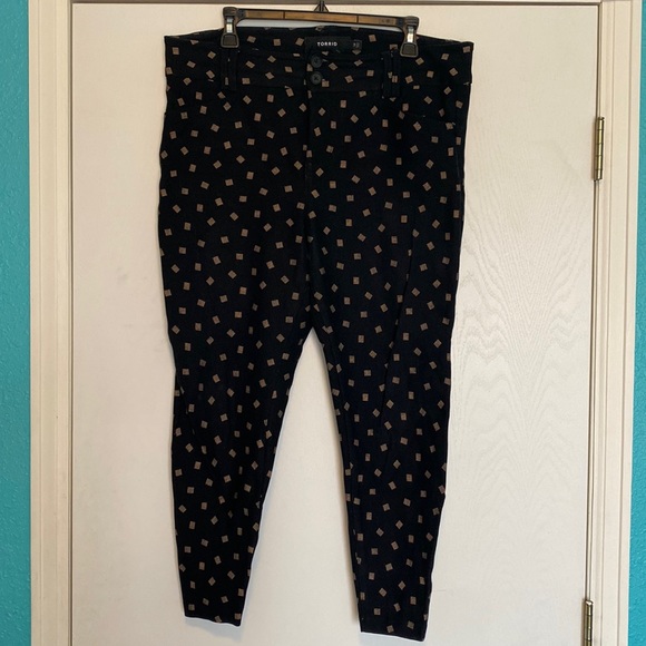 torrid | Pants & Jumpsuits | Torrid Skinny Work Pant Blacktan Print ...